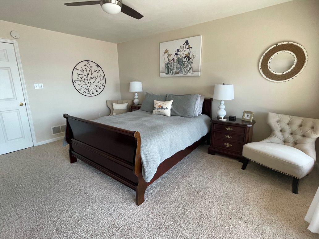 The Iris Room - The Garden House Bed and Breakfast